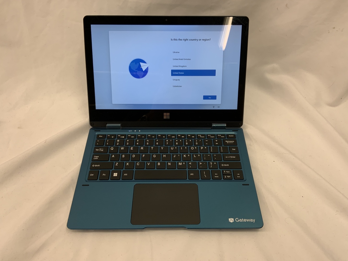 Gateway GWTC116-2BL Laptop 11.7in, Touchscreen, 4Gb Ram, 64GB HD ...