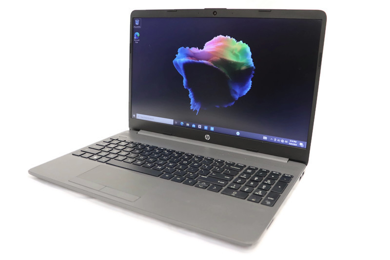 HP - Laptop 255 G8 (RTL8822CE) W10 / 256GB / 8GB / AMD Ryzen 3 / 15-In ...